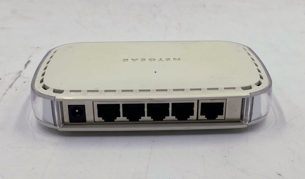 Netgear GS605v2 5-Port Gigabit Ethernet Unmanaged Switch, Auto-negotia ...