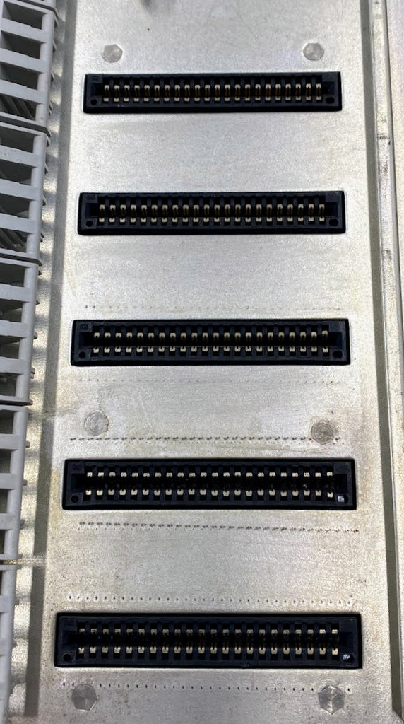 Siemens 40 Bay Modular Module Rack 545-078 – Buffalo Computer Parts